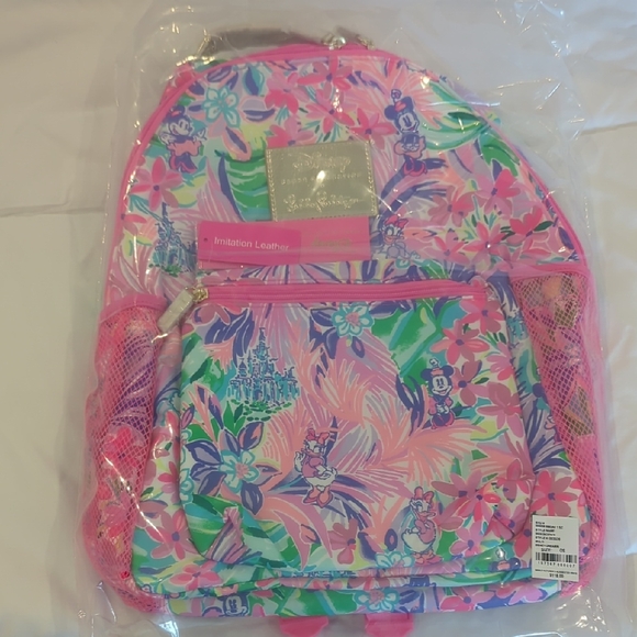 Lilly Pulitzer | Bags | Lilly Pulitzer Disney Collab Disney Dreamin Nwt ...